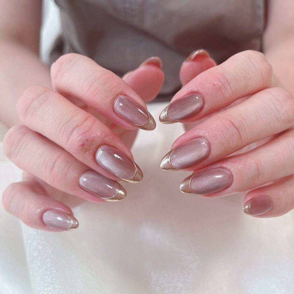 シルキーマグは透明感とぷるるん感がすごぉ～いマグネットネイルです！ - Bijou Nails（ビジューネイルズ）